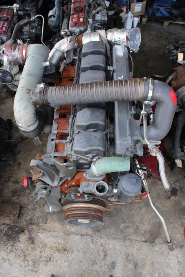 Engines Archives - Sterling Trucks