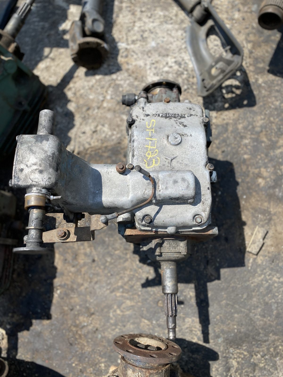 MERCEDES BENZ G3 GEARBOX - Sterling Trucks