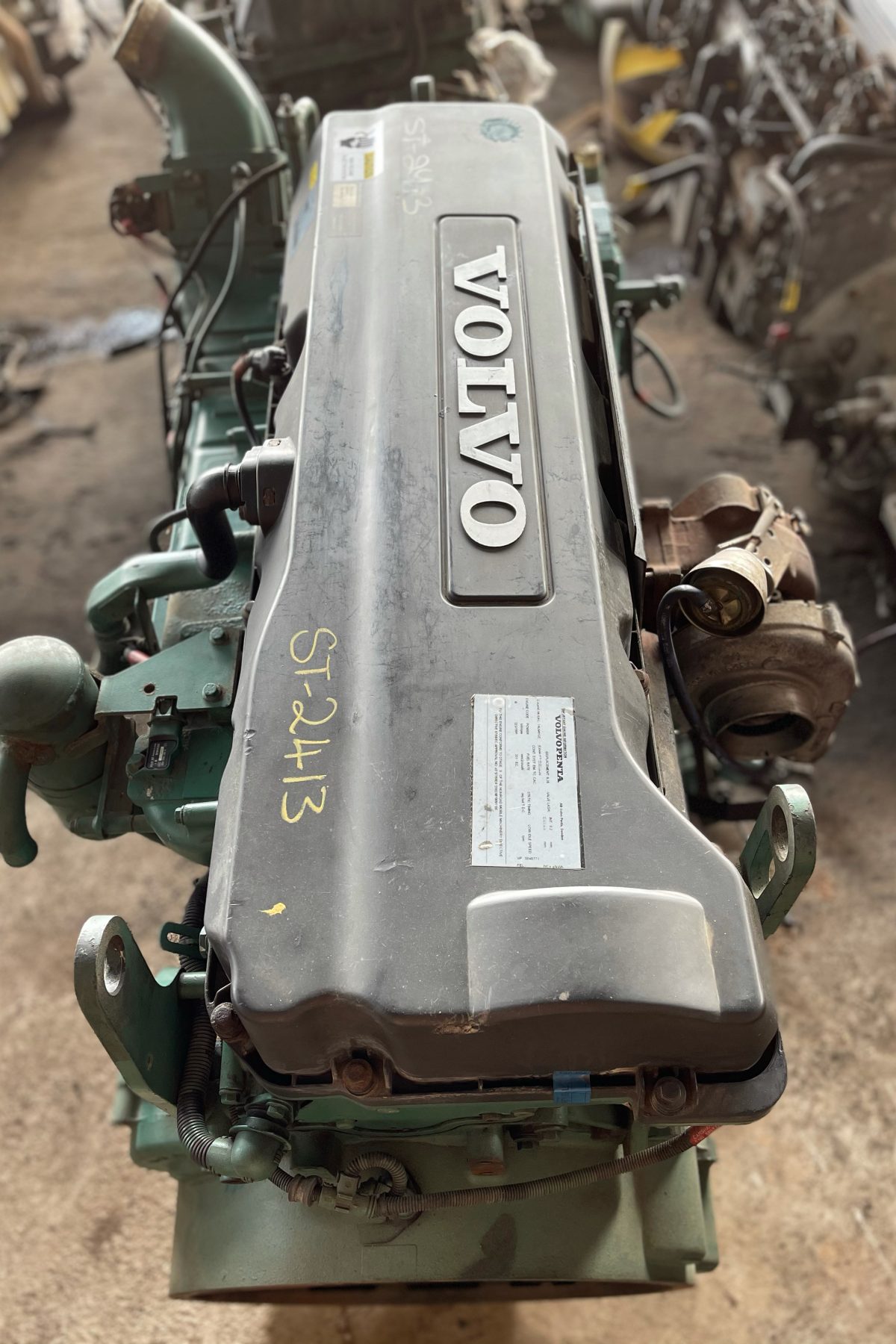 Volvo D9 engine - Sterling Trucks